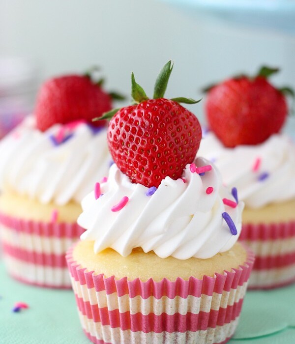 Easy Homemade Cupcakes | Beyond Frosting