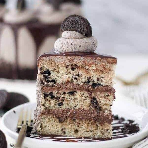 Oreo Cookies and Cream Cake - Beyond Frosting