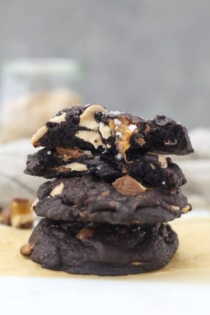 Snickers Cookies - Beyond Frosting