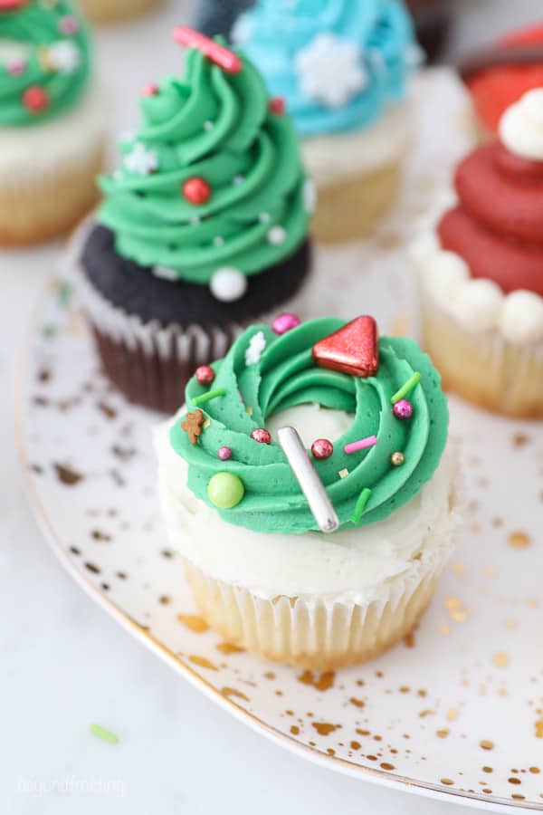 Christmas Cupcakes Beyond Frosting