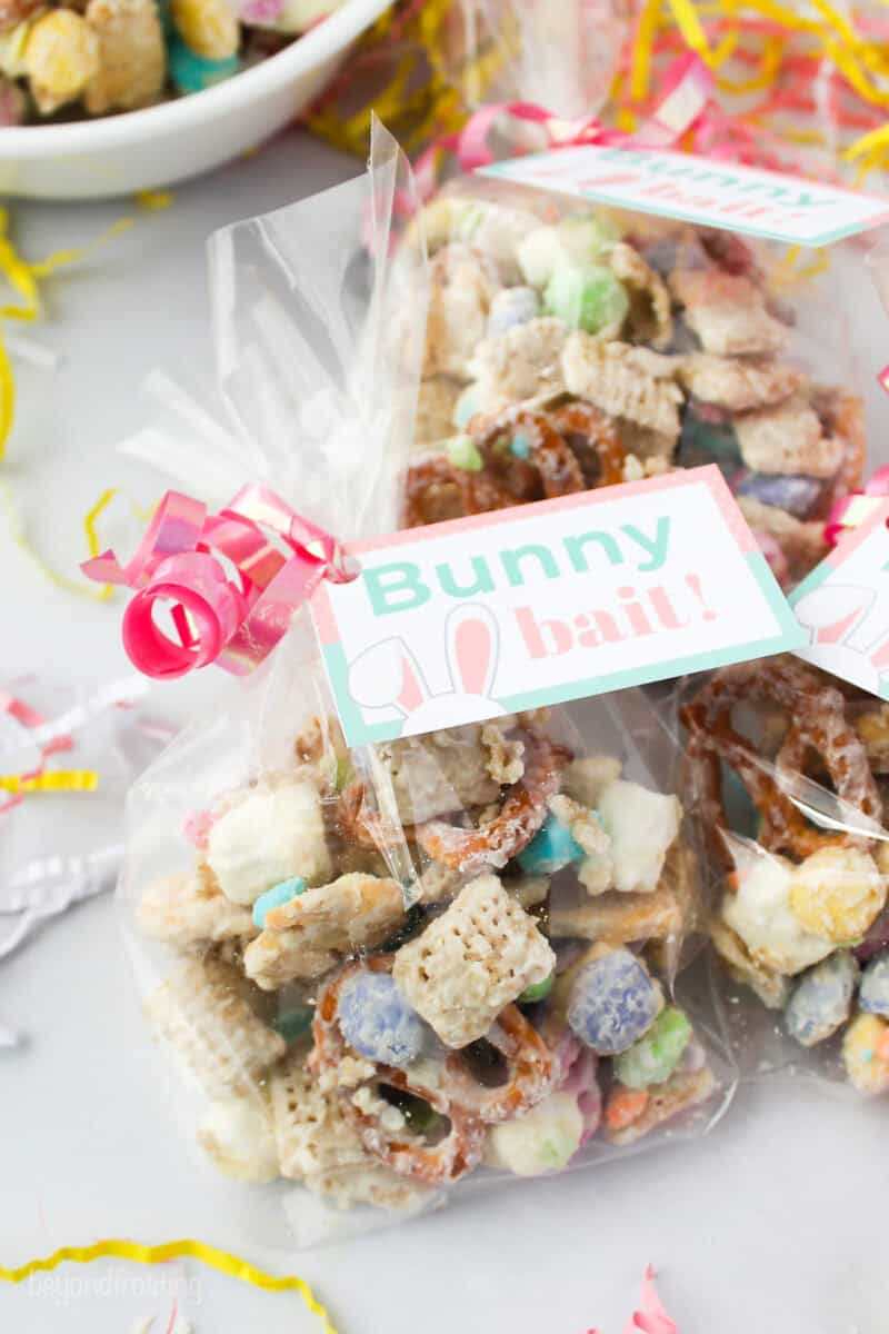 Bunny Bait (Easter Snack Mix) | Beyond Frosting