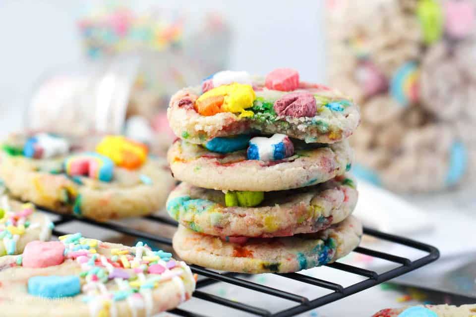 Lucky Charms Cookies- an easy sugar cookie recipe! | Beyond Frosting