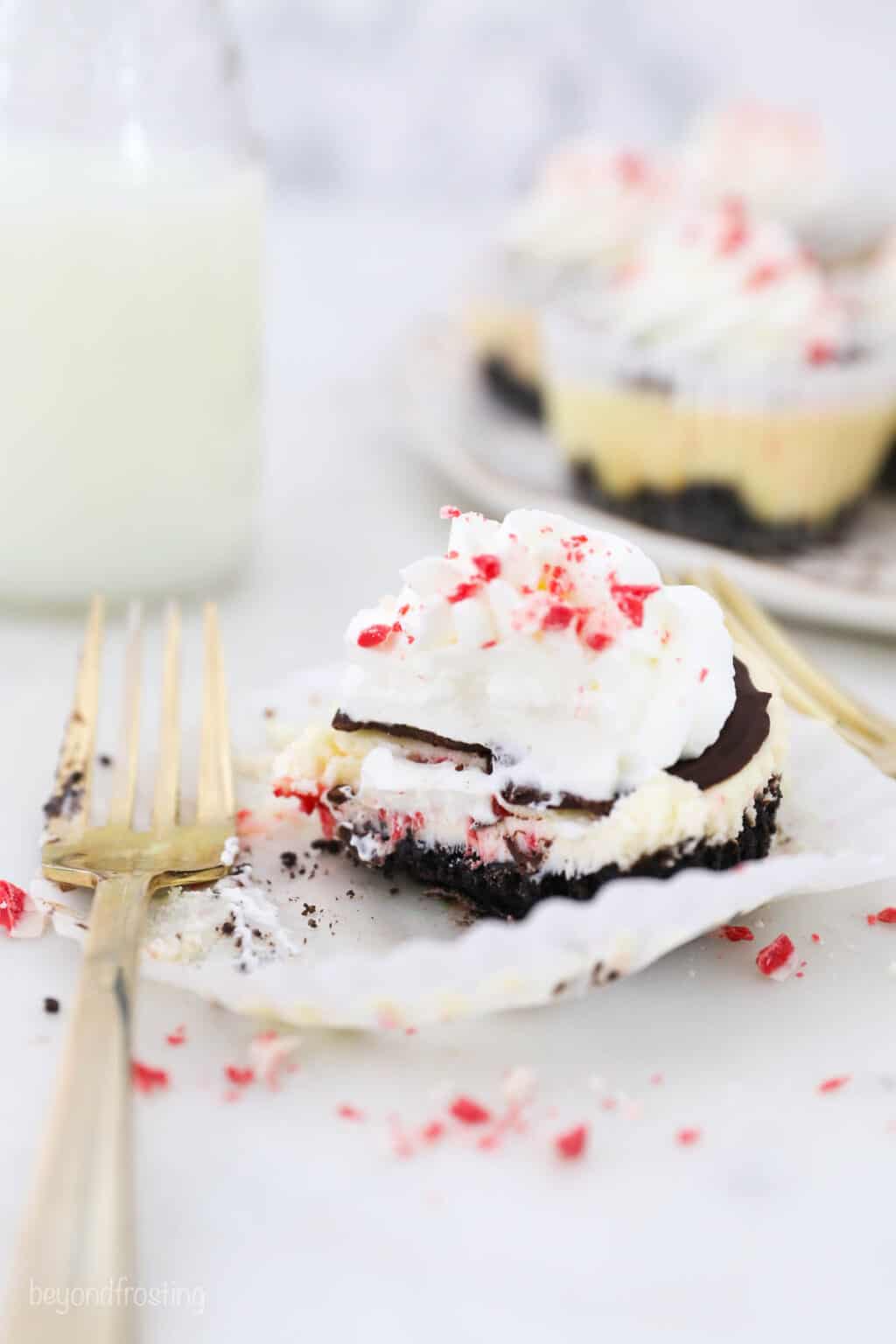 Easy Mini Peppermint Cheesecakes | Beyond Frosting