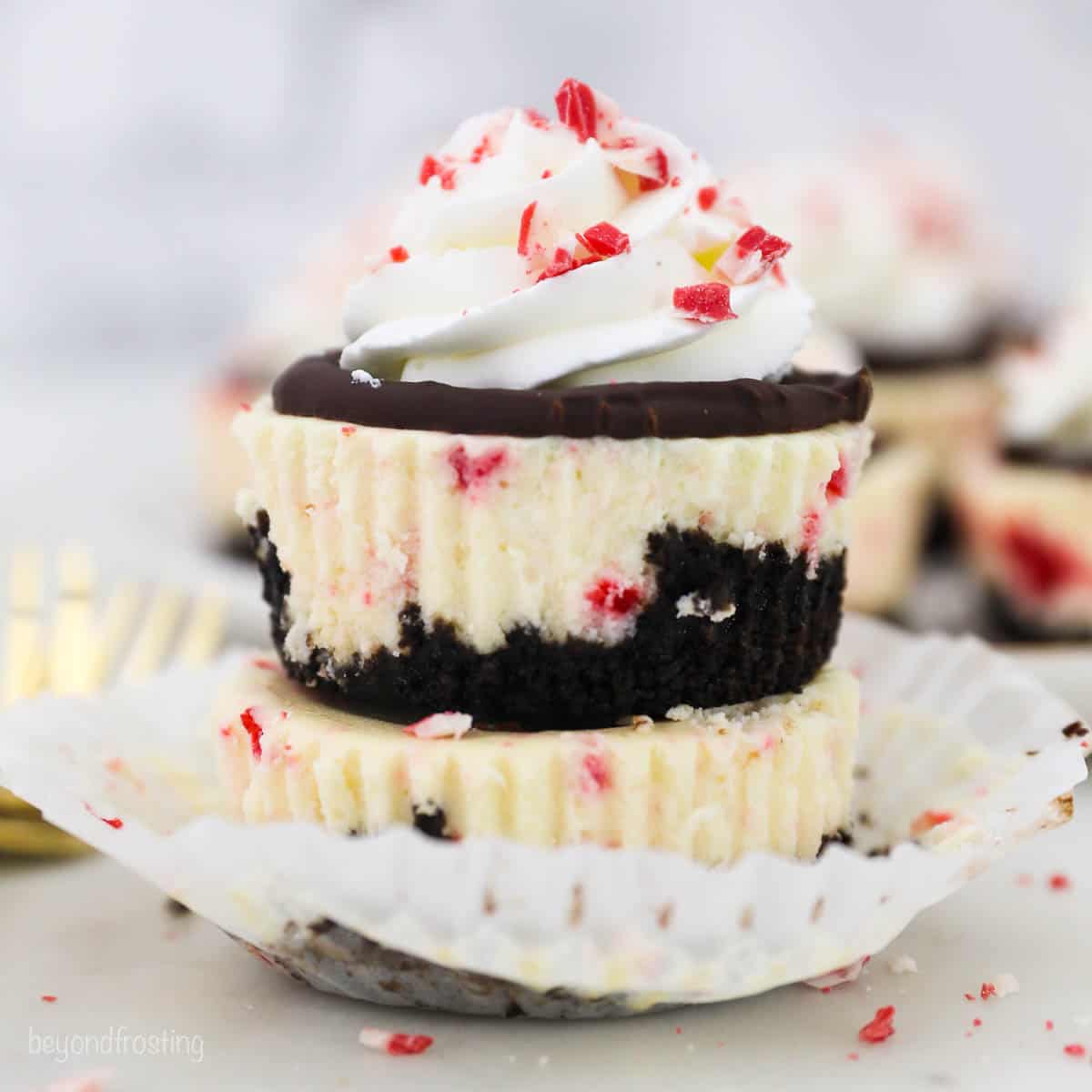 Easy Mini Peppermint Cheesecakes | Beyond Frosting