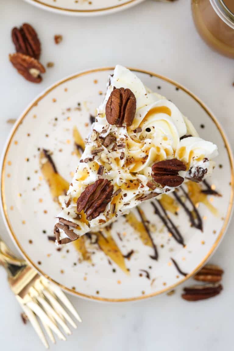 Easy Caramel Pecan Turtle Pie | Beyond Frosting