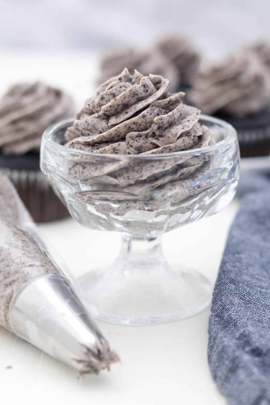Oreo Frosting - Beyond Frosting